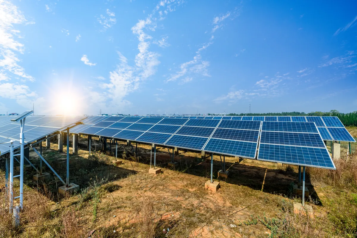 Maximizing Efficiency: Ideal Directions for Solar Panels ...