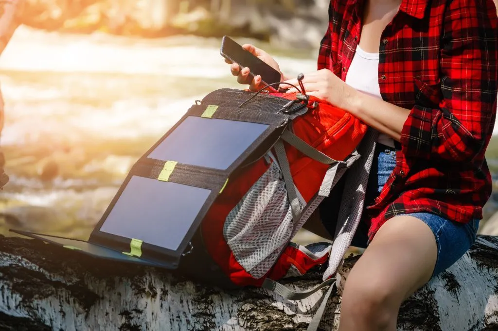 How To Choose a Solar Panel Backpack - solarpowersystems.org